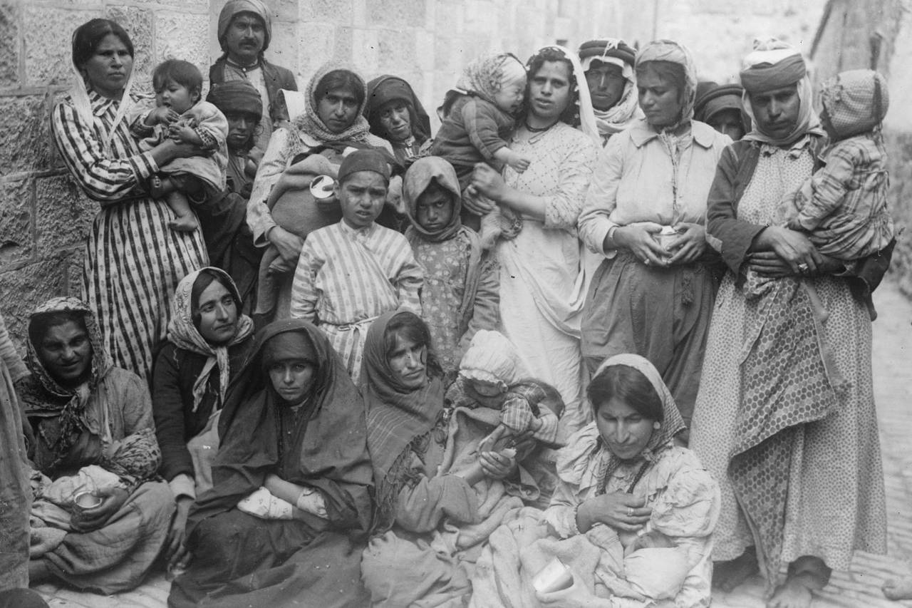 Η ΑΓΝΩΣΤΗ ΓΕΝΟΚΤΟΝΙΑ ΤΩΝ ΑΣΣΥΡΙΩΝ - Κοινωνικά Γραφήματα