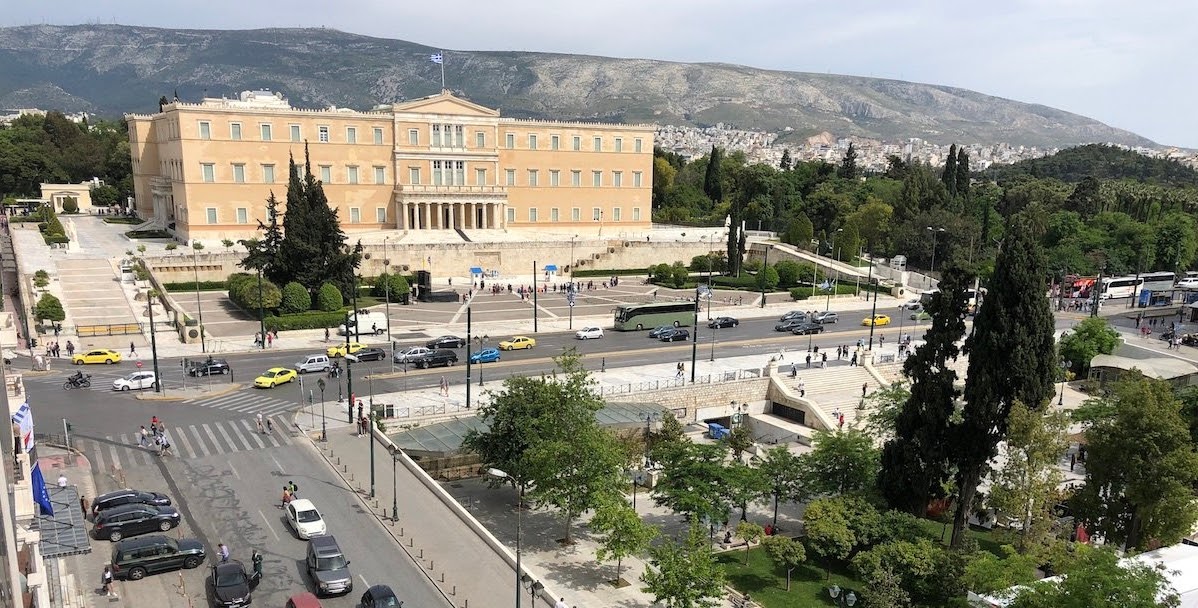 «4 ΜΥΘΟΙ ΓΙΑ ΤΑ ΚΟΙΝΑ ΣΤΗΝ ΕΛΛΑΔΑ» - Κοινωνικά Γραφήματα